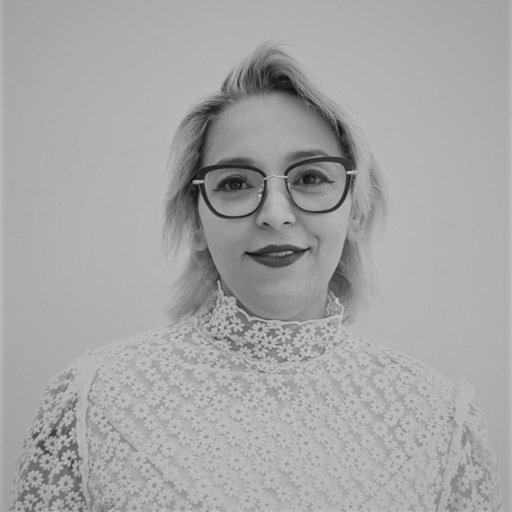Our team - UZAJE
